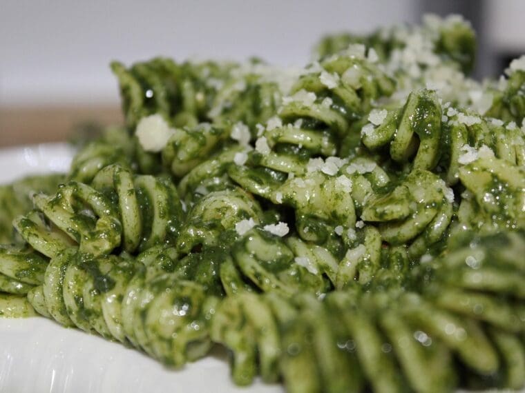 Light Pesto Pasta Recipe - The Recipe Website